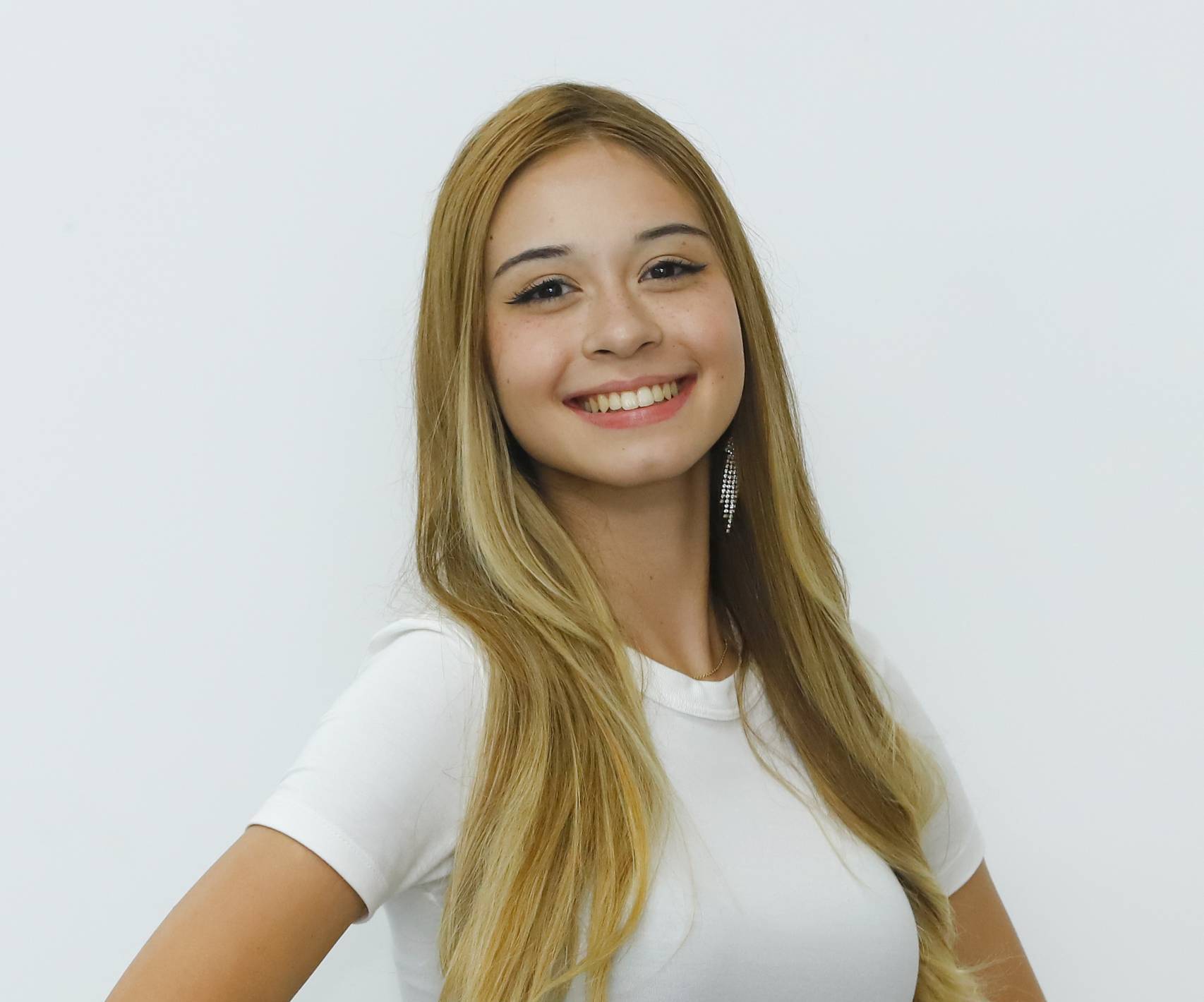 Laura Ponce, 20 anos, é dançarina de Yosakoi Soran e de Bon Odori há 7 ...